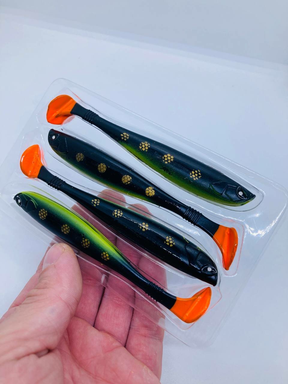Силиконовые приманки для рыбалки, виброхвосты , набор 4 шт, 12см.