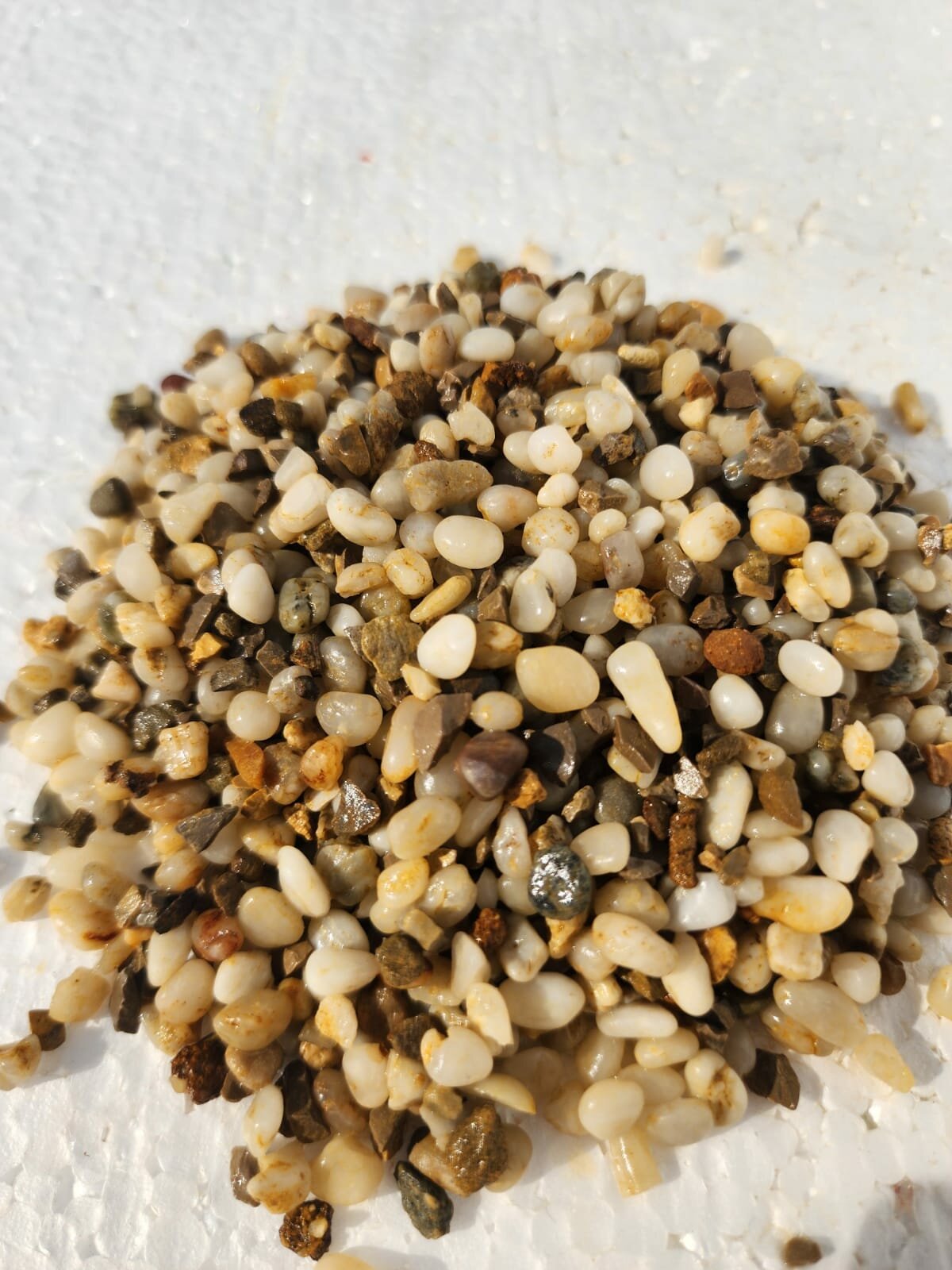 Грунт для аквариума. Галька жемчужная фракция 10-20 мм.1 кг.