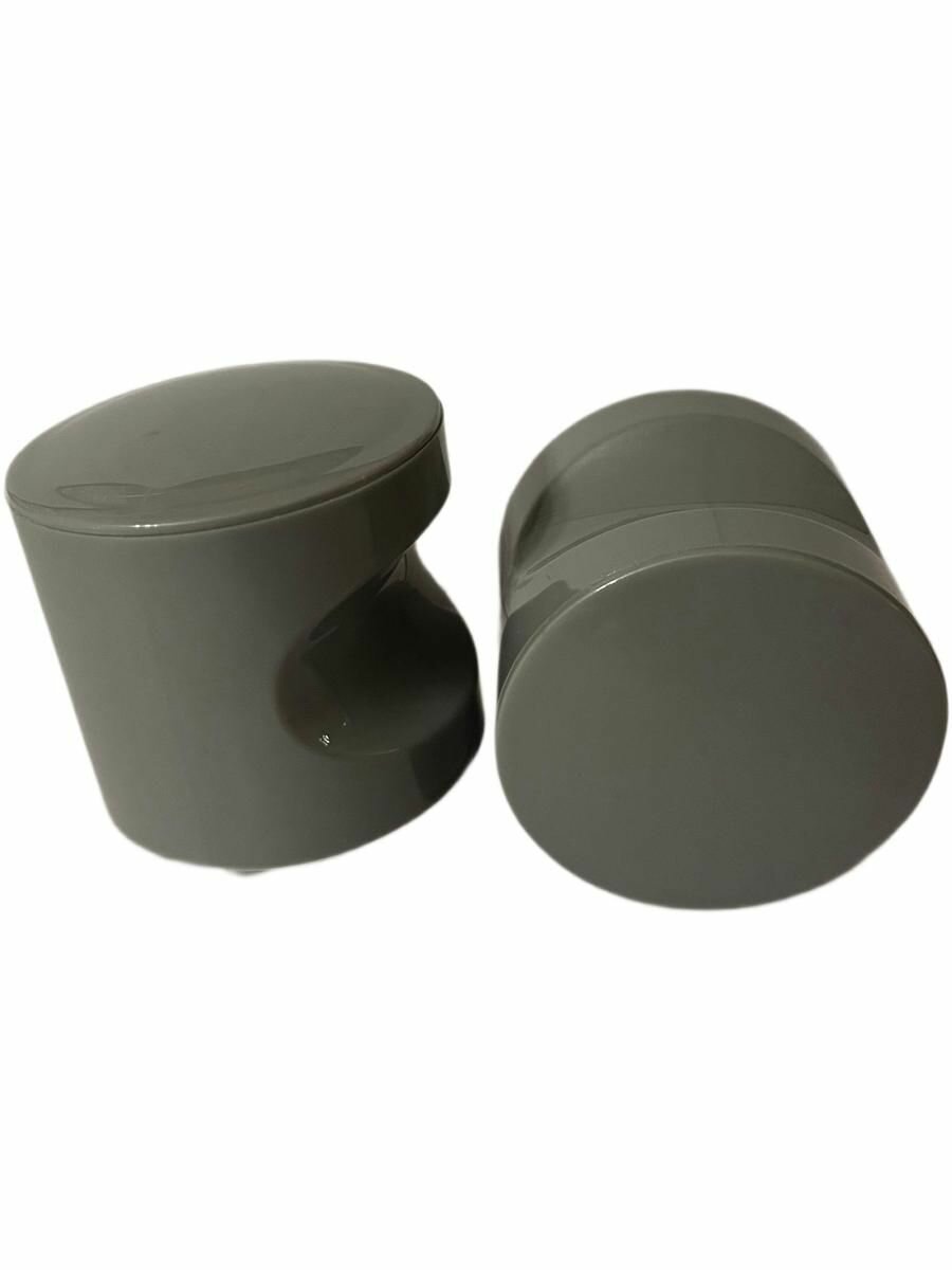 Ручка накладная, для сантехнических дверей, пластик, цвет серый