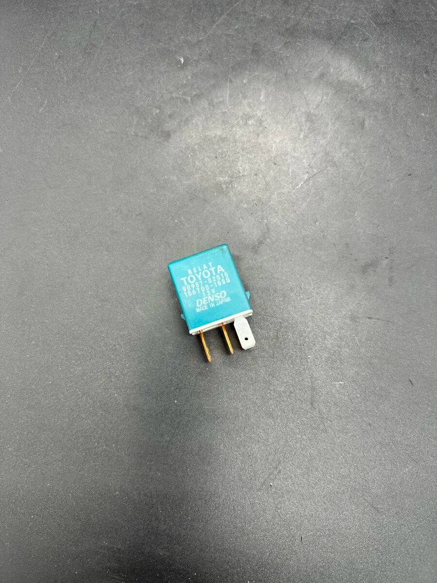 Реле включения вентилятора Контрактный