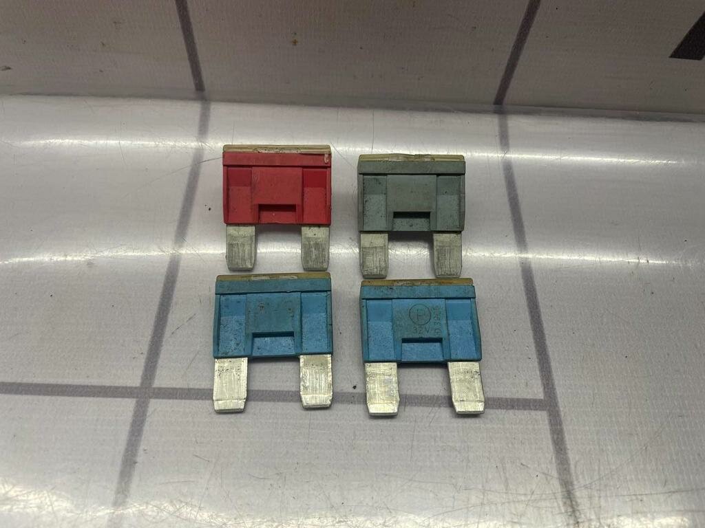 Предохранитель Renault Logan 2005-2014