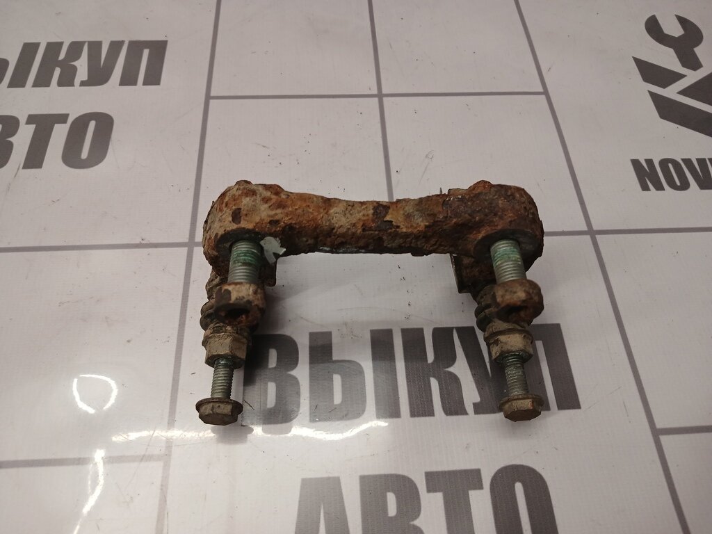 Скоба суппорта заднего Peugeot 307 2001-2008