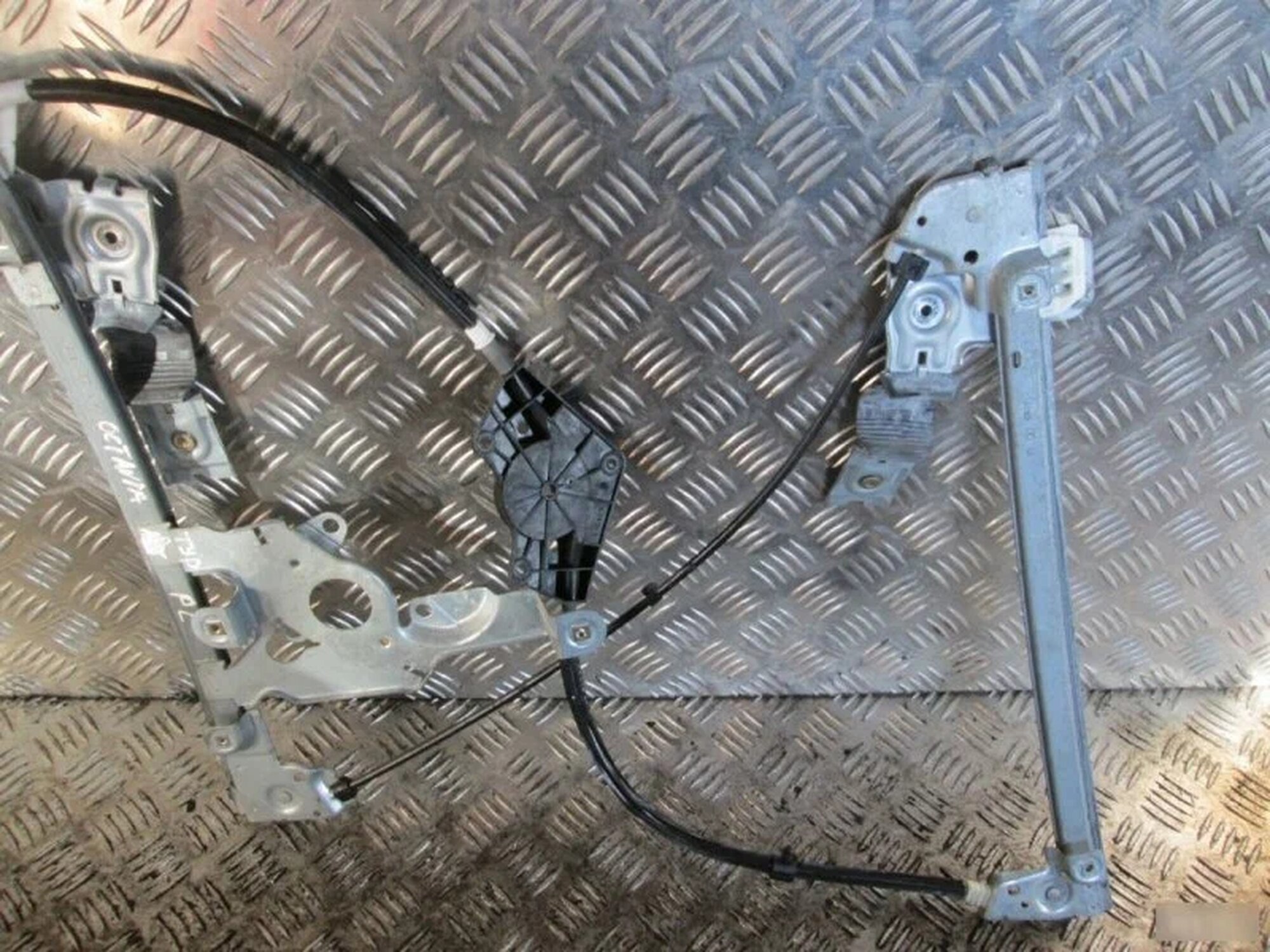 Стеклоподъемник 1U, для Skoda Octavia Tour, передний, левый, 1 шт