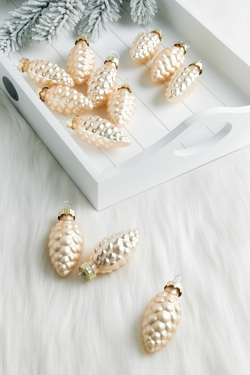Набор ёлочных игрушек шишки-малышки стеклянные, эмалевые и матовые, цвет: перламутровый, 60 мм, упаковка 12 шт, Winter Deco 1001405