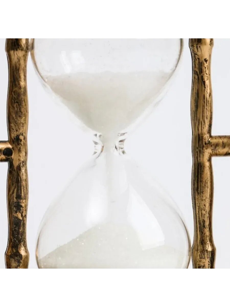 Декоративные песочные часы с белым песком