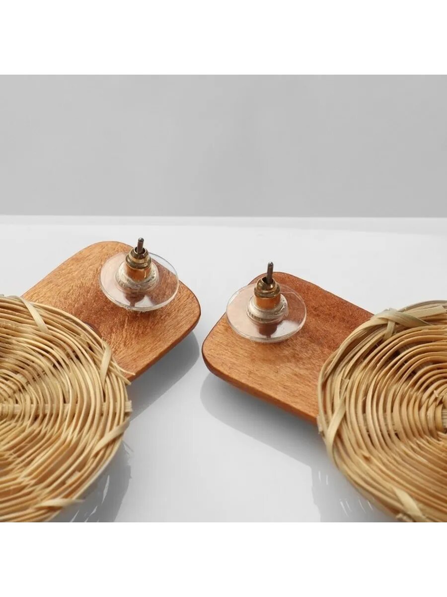 Серьги, дерево