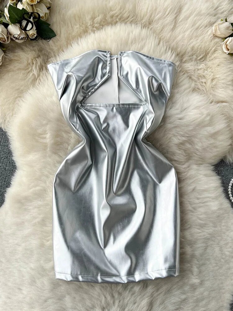 Платье