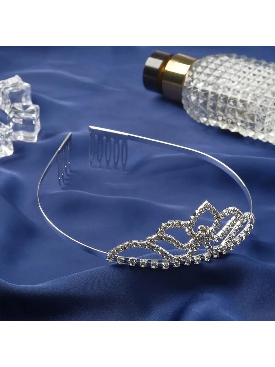 Элегантная диадема для особых случаев