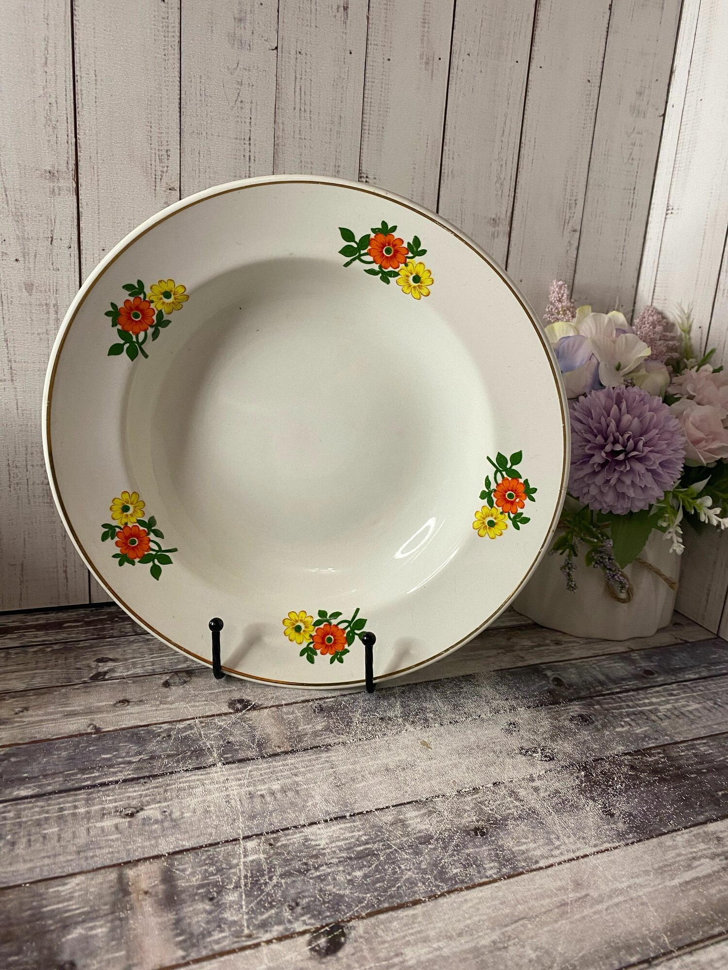 Тарелка глубокая СССР Цветы, Зик, 23 см