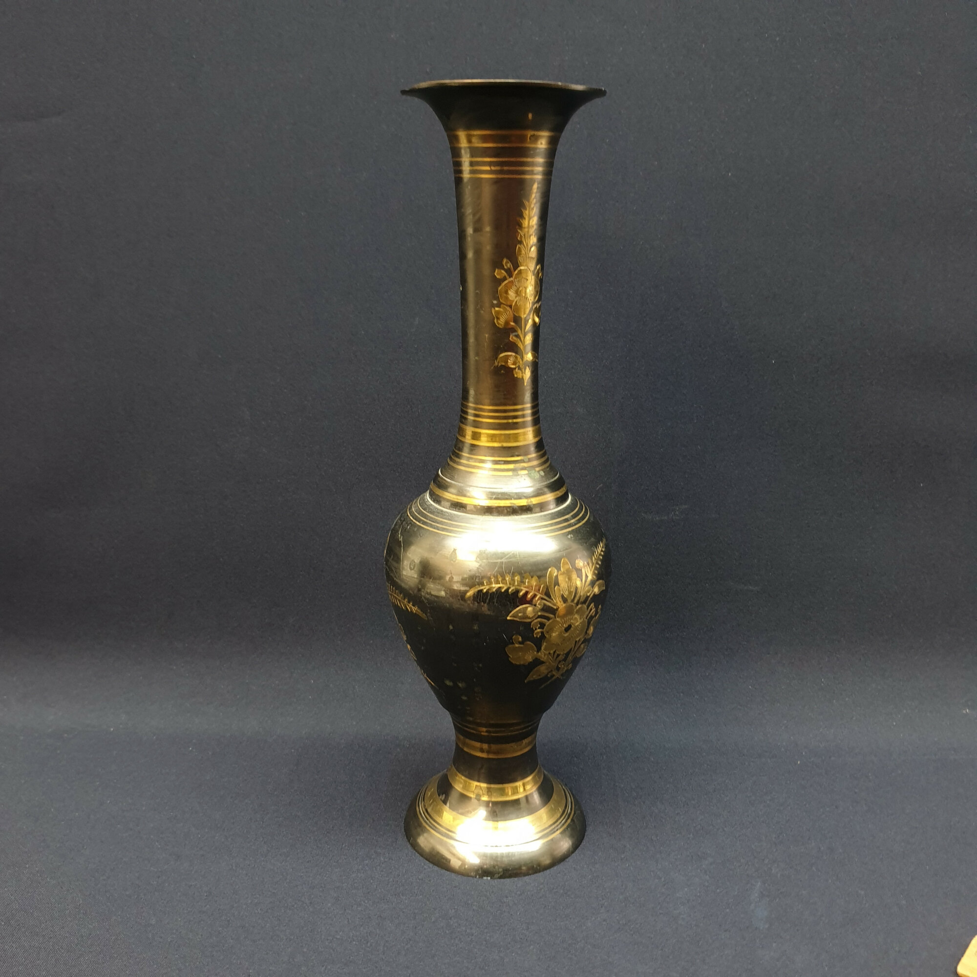 Винтажная ваза для цветов, латунь, гравировка, высота 37 см . Индия