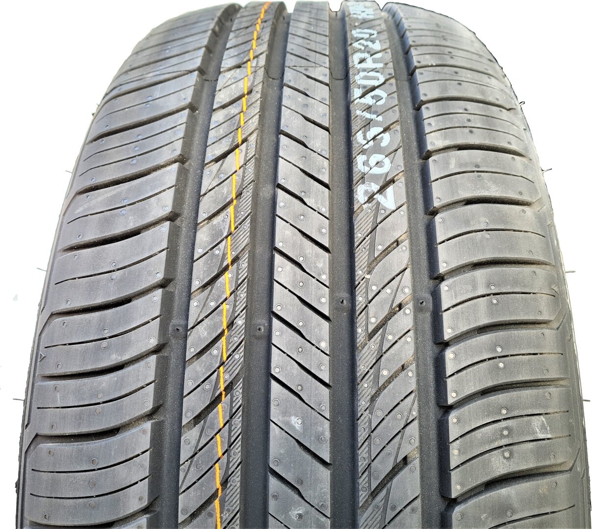 Шина летняя Kumho 245/60/18 V 105 Crugen HP71 для легковых автомобилей 2327443