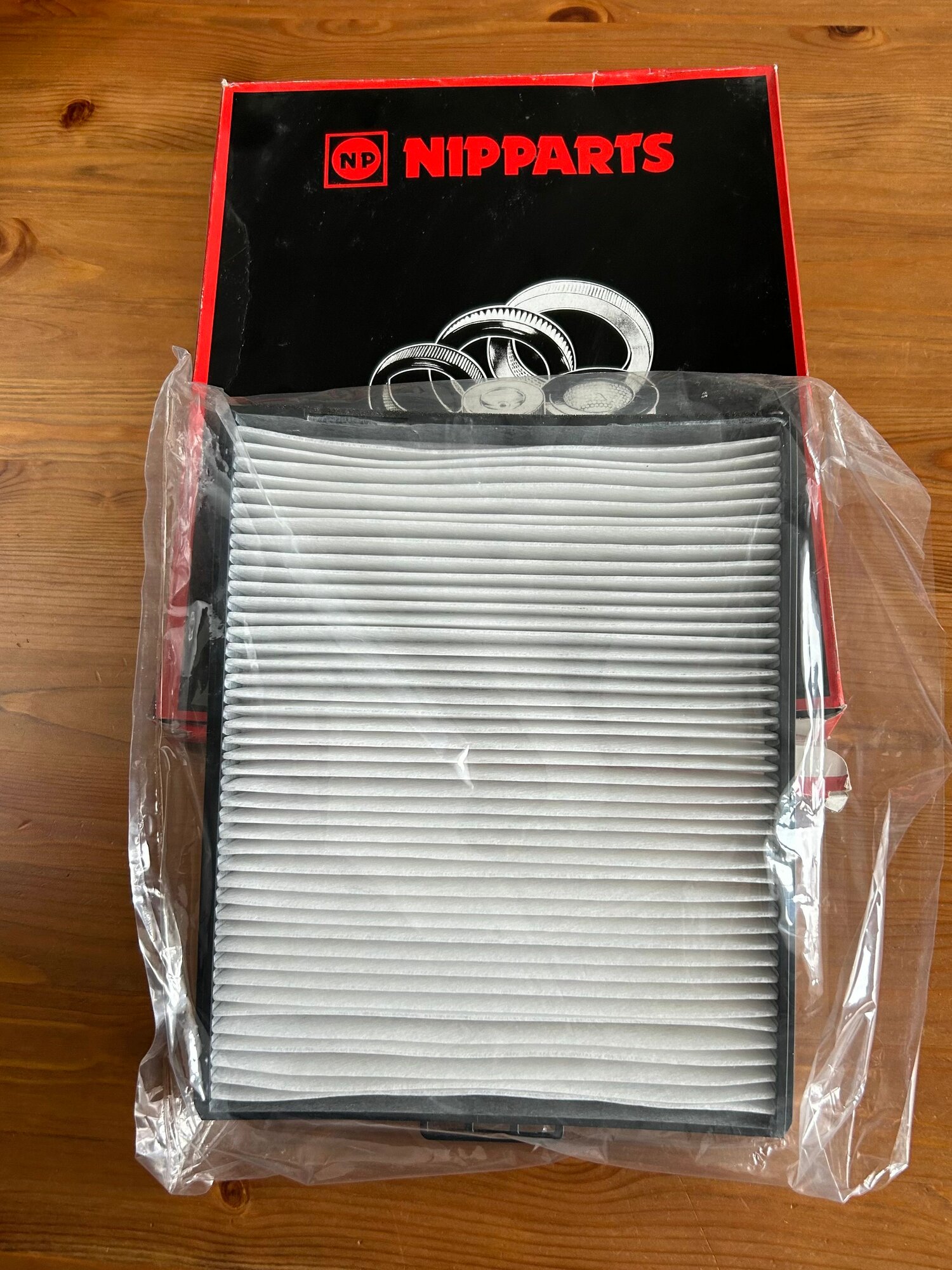 Фильтр салона J1340501 Nipparts