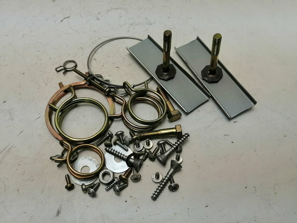 WFH2060OE кт102 Крепеж и хомуты для стиральной машины Bosch WFH2060OE б/у