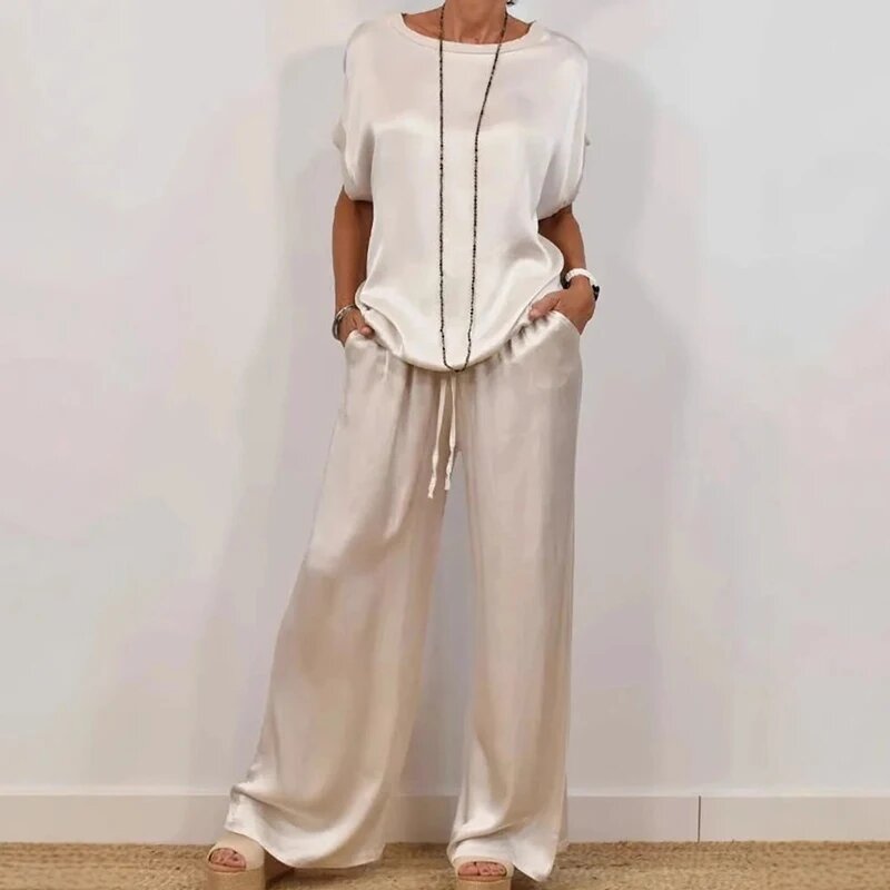 Комплект одежды