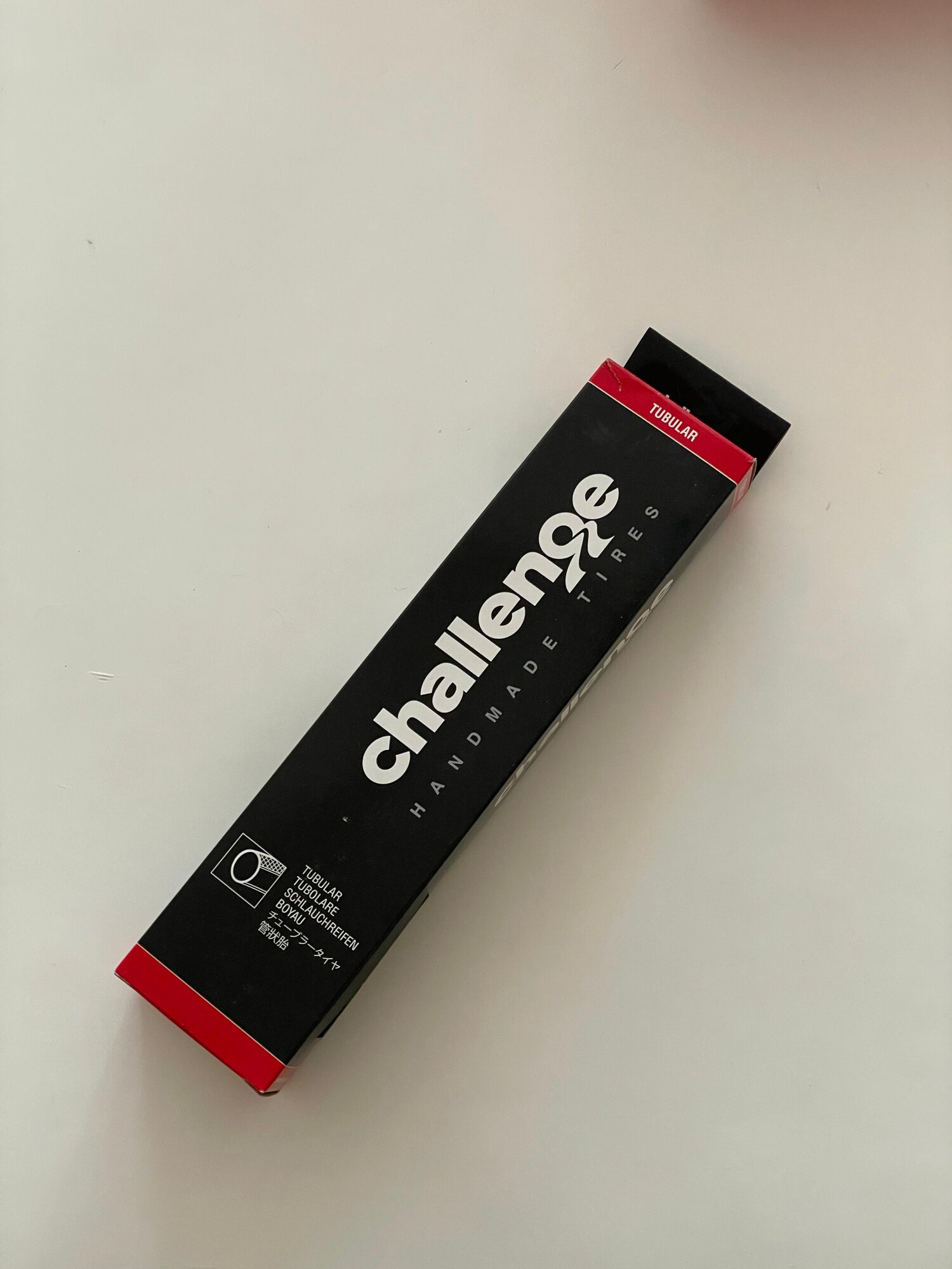 Велотрубка Challenge Elite Pro 700 x 25 (28 дюймов) для шоссейных велосипедов Старт Шоссе и других, цвет бежевый