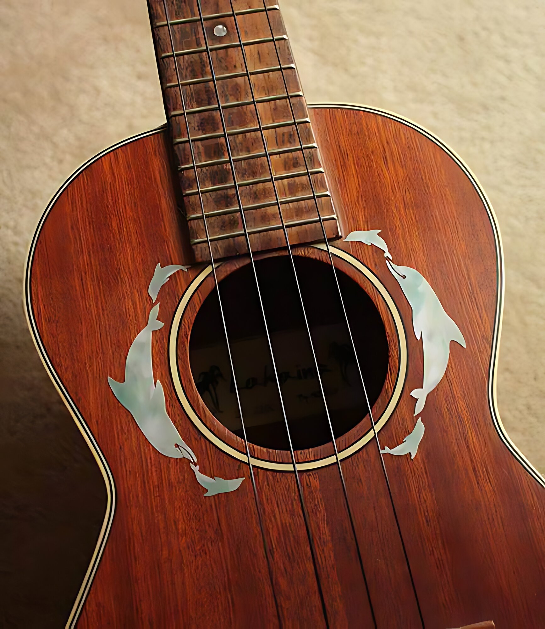 Наклейка для гитары "Дельфины" Струнки. ру