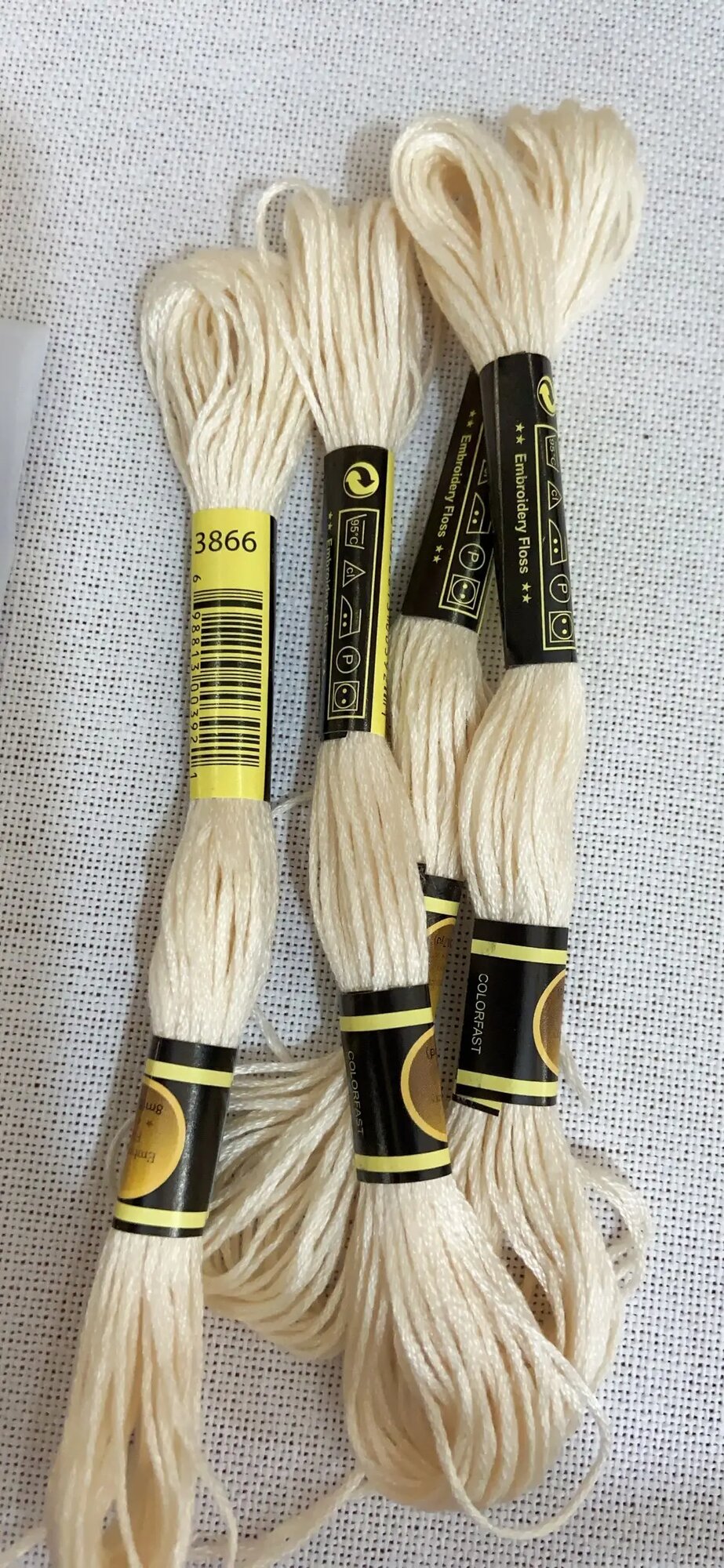 Набор ниток для вышивки DMC 3865 3866