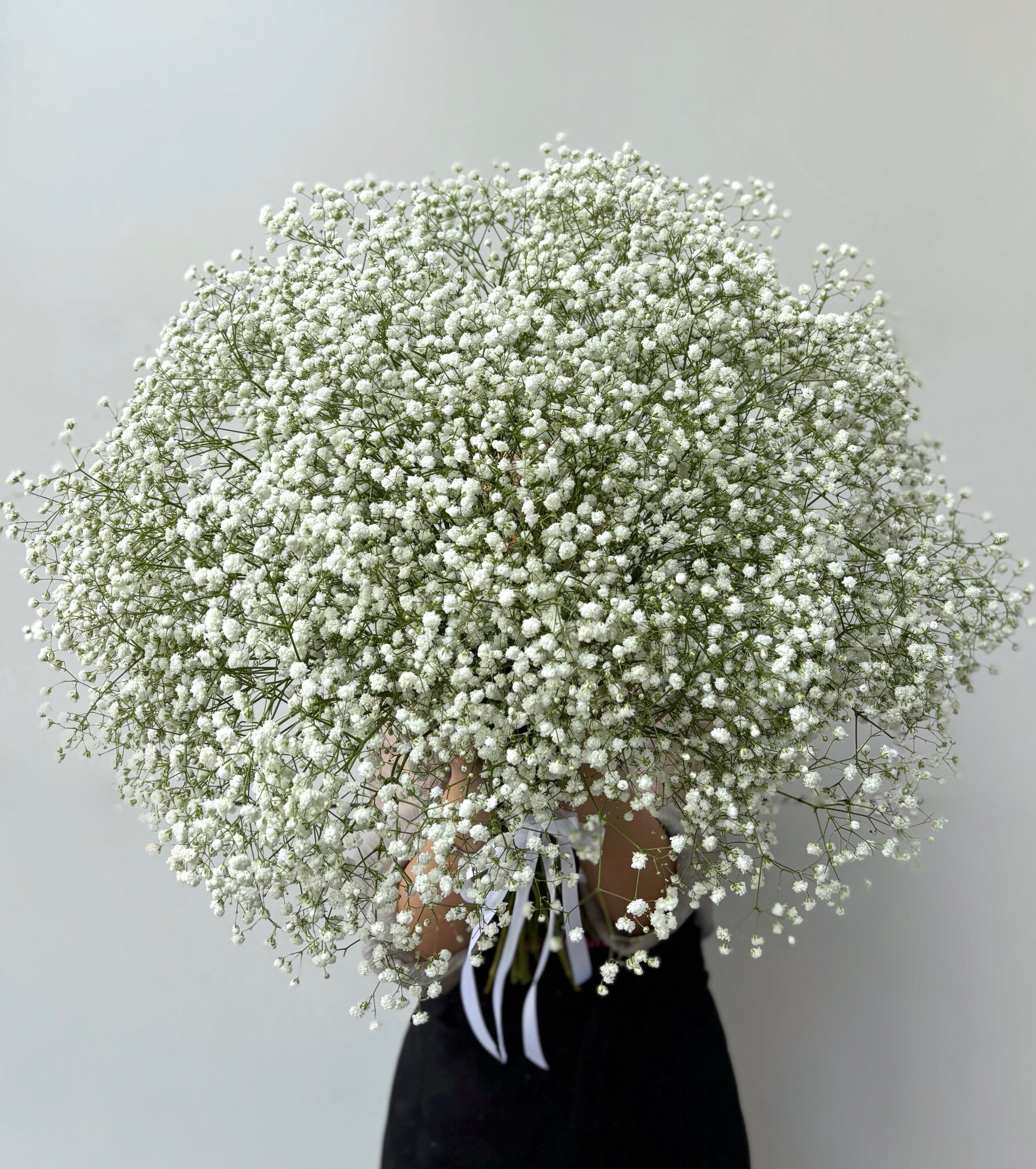 Гипсофилы букет из 27 белых нежных цветов, свадебный букет невесты