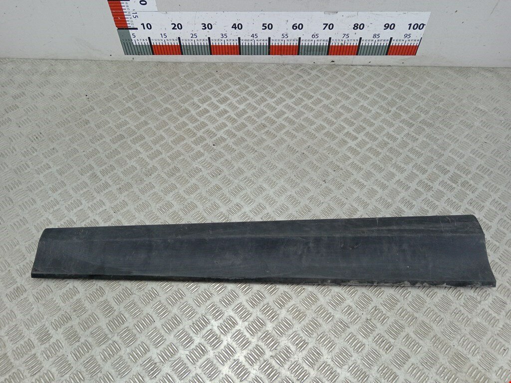 Накладка (молдинг) двери передней правой Mazda CX-5 (KE) KD5351RA1 арт. 2239416