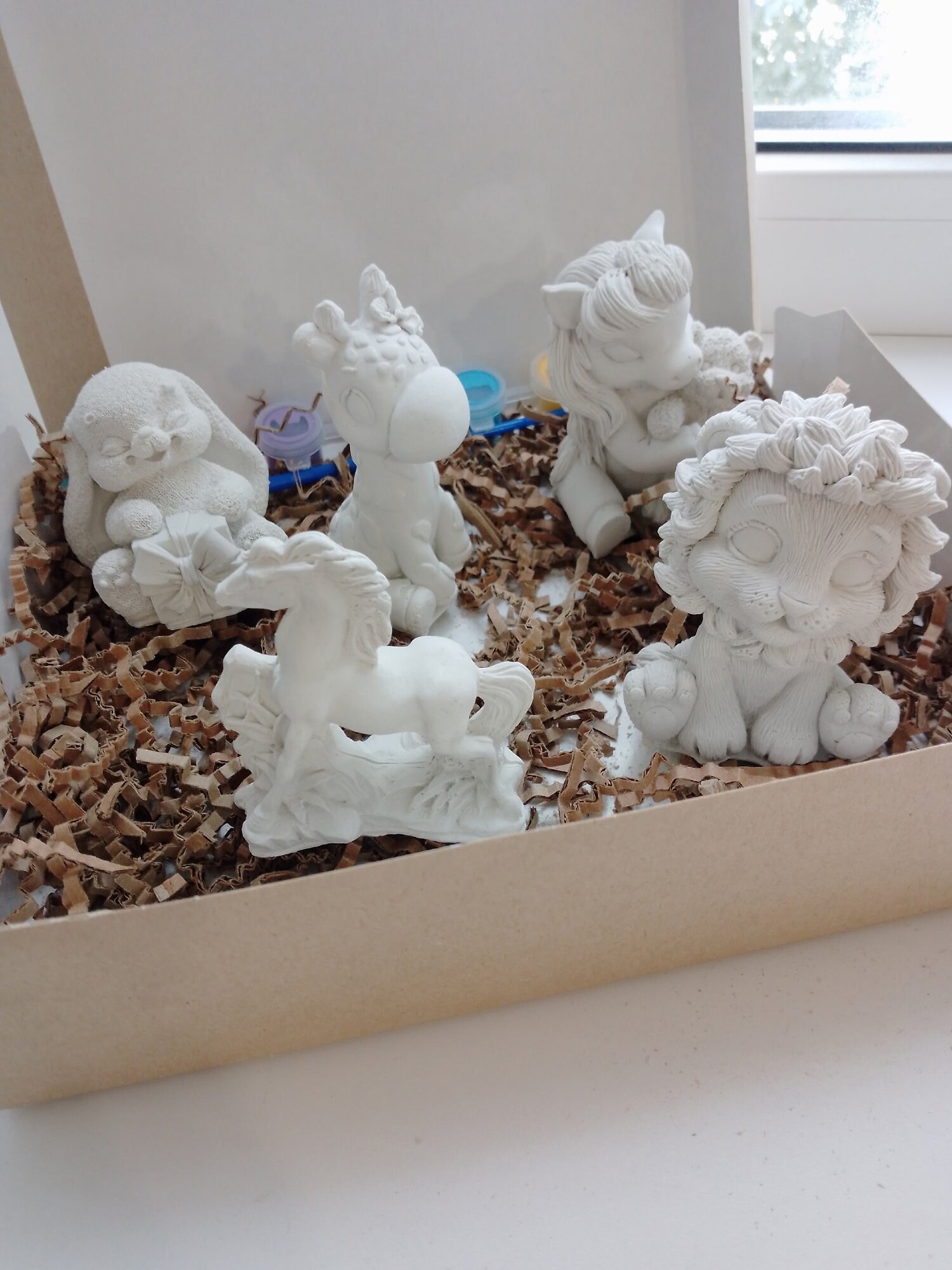 Набор 3D-раскраска "5 фигурок", с красками и кистью, в подарочной упаковке