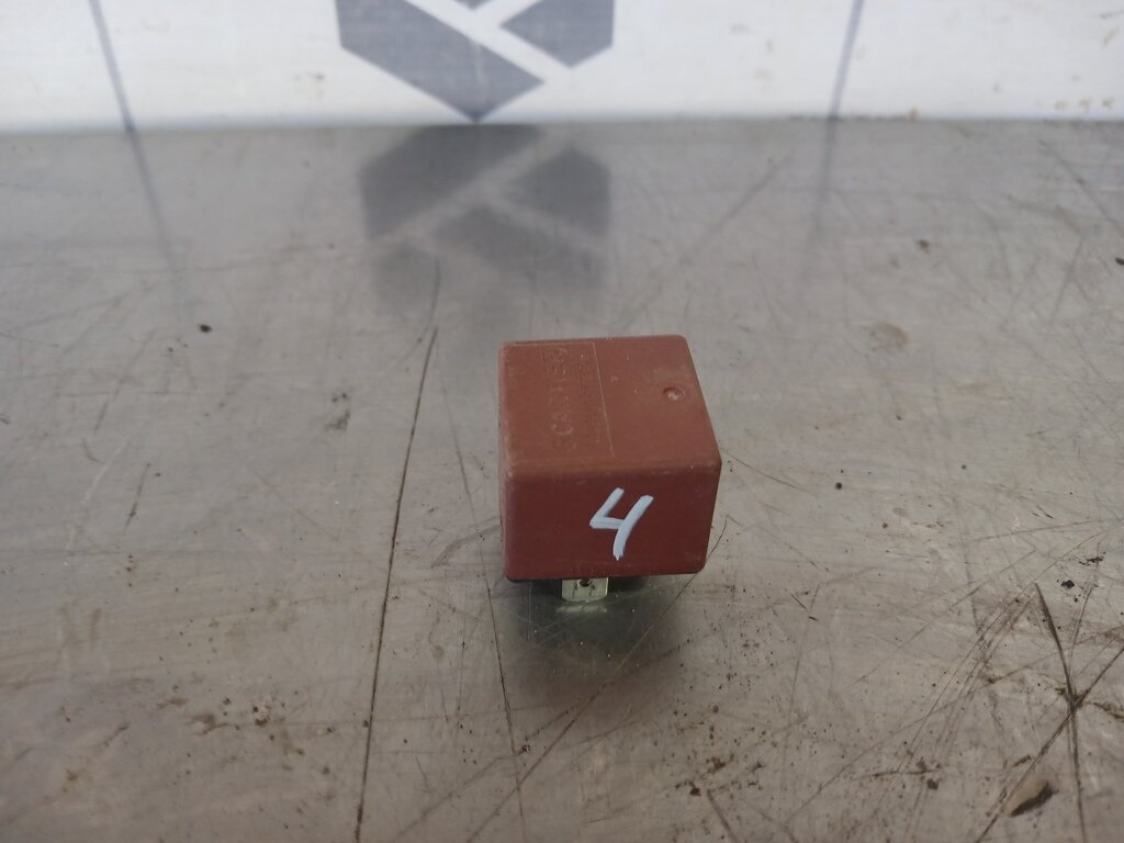 Реле Renault Clio 2 Symbol 1998-2008