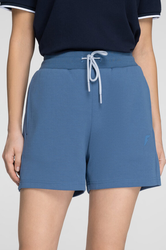 Шорты спортивные