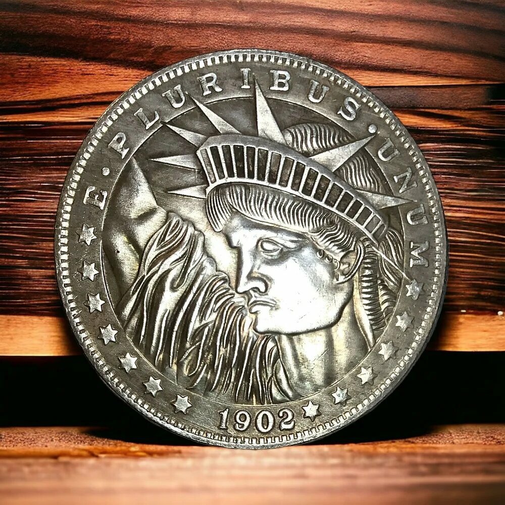 Монета США 1 доллар 1902 года. Статуя Свободы - символ Америки. Серебрение