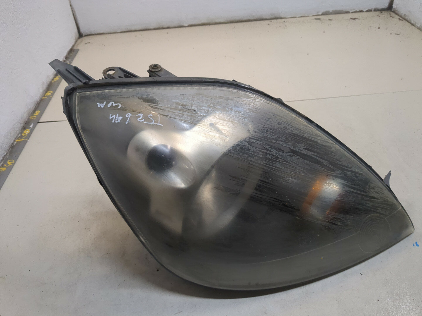 Фара (передняя) правая Ford Fiesta Б/У