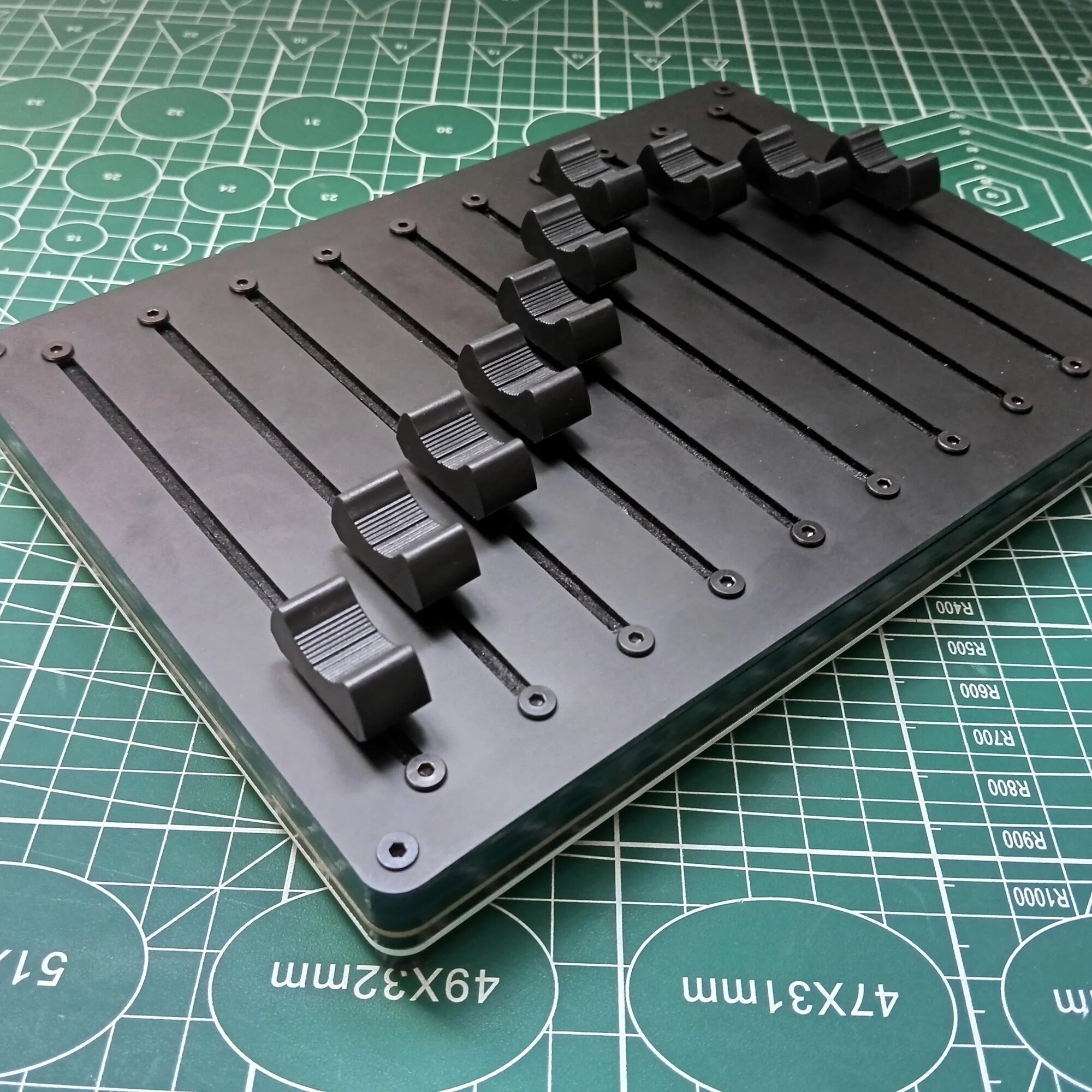 MIDI контроллер 10-канальный USB