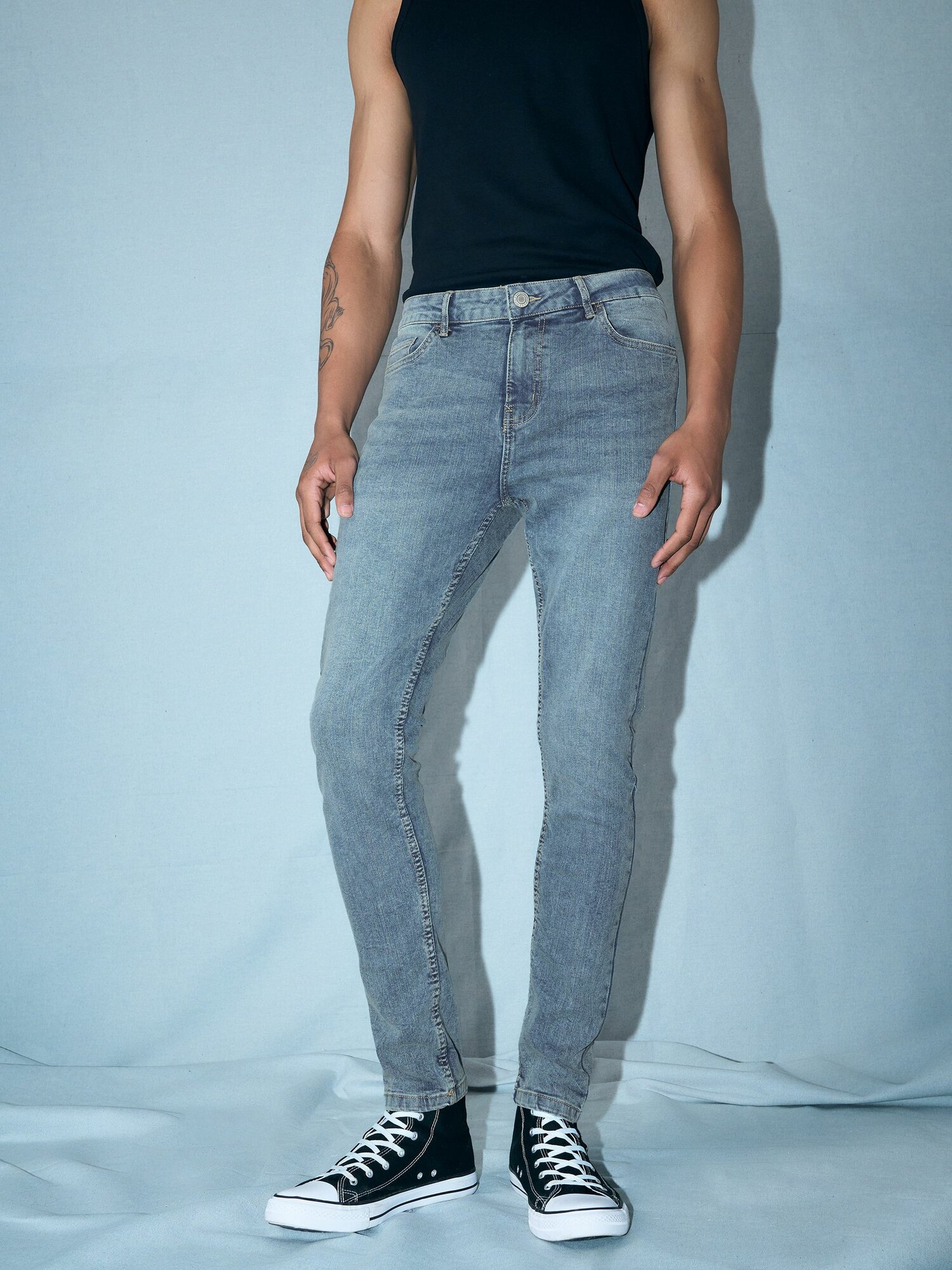 Джинсы скинни 