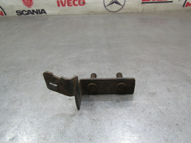 Кронштейн топливных трубок Renault Premium