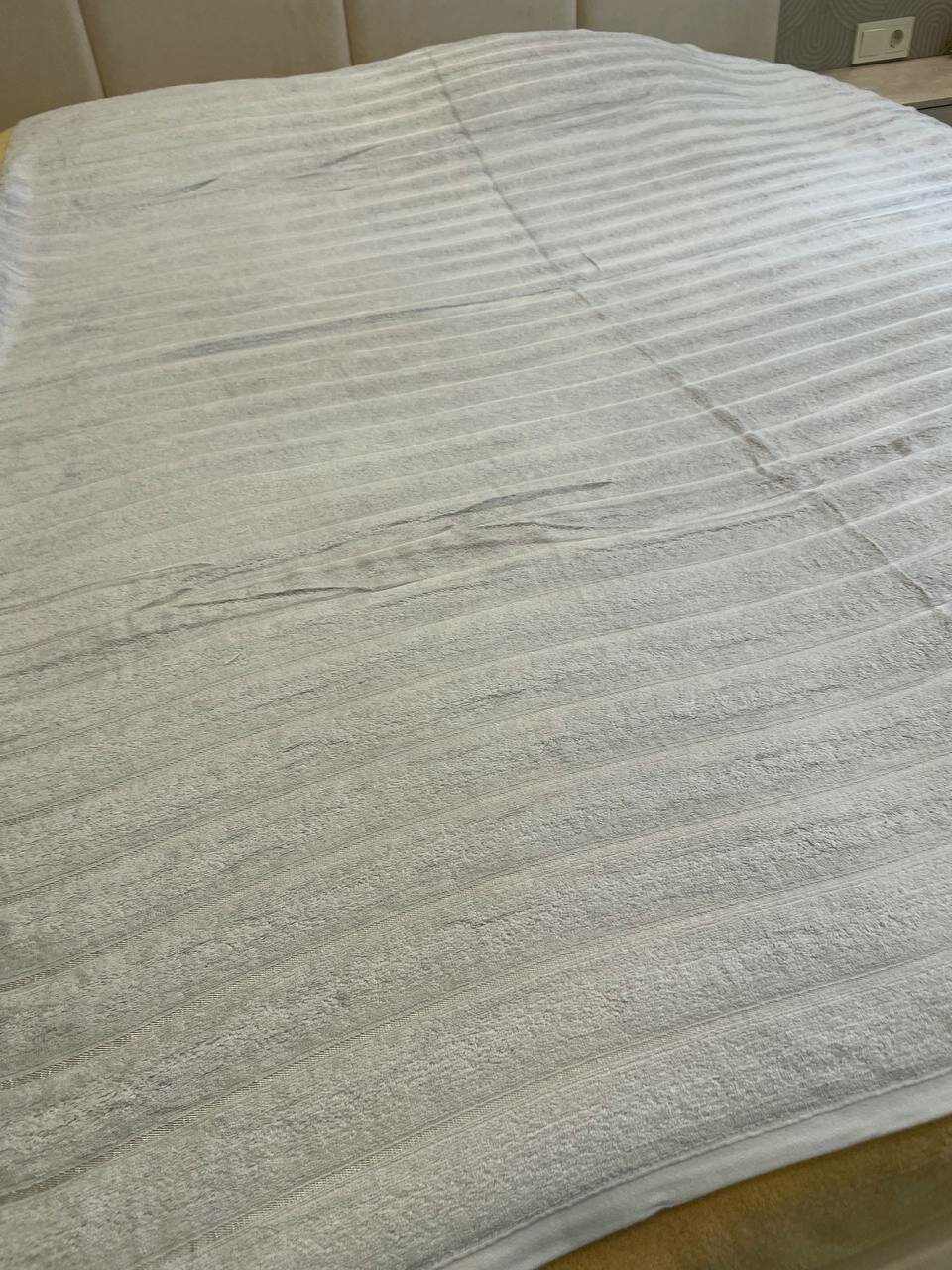 Махровая простыня 1,5-спальная 150*200