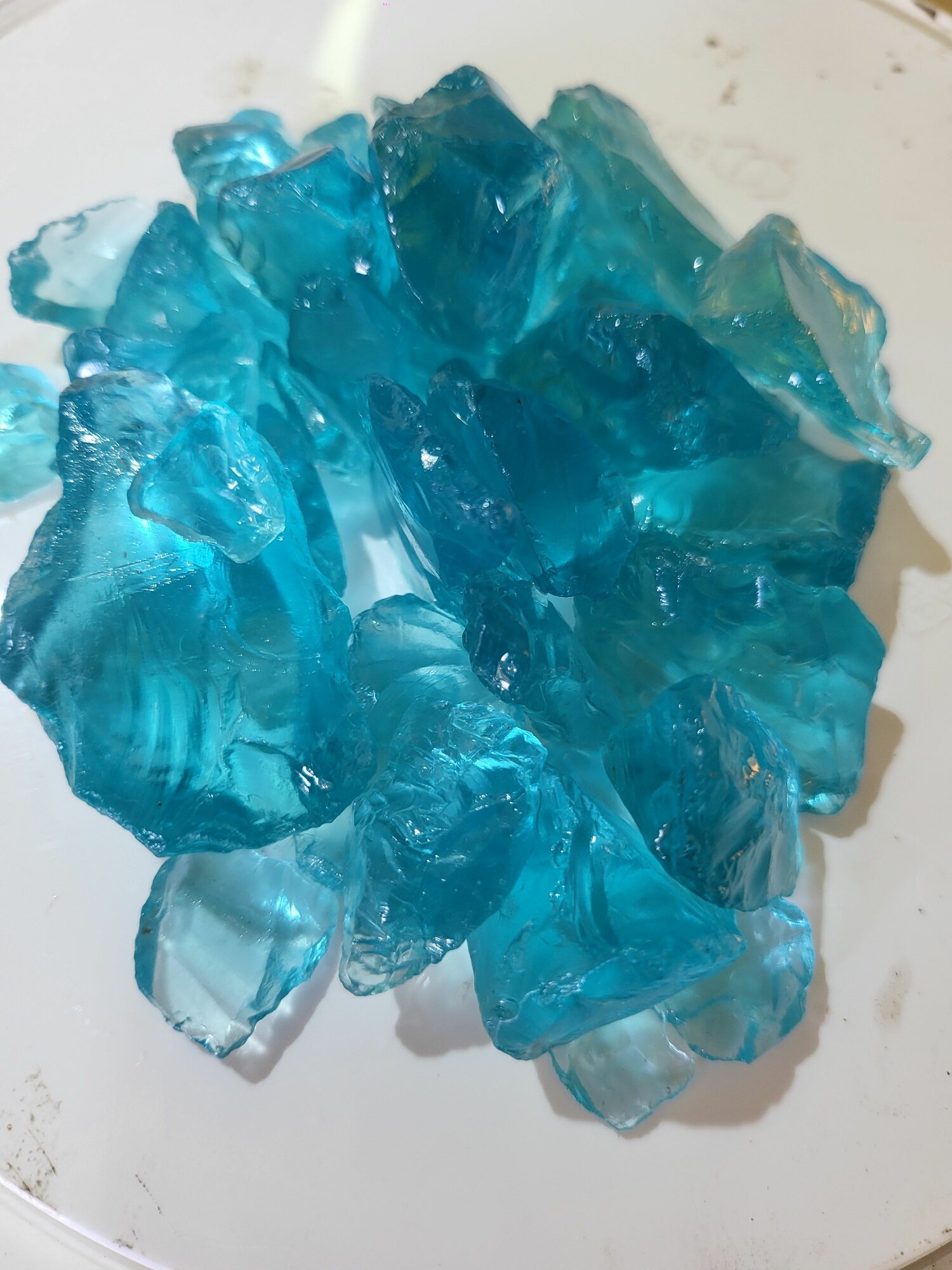 Эрклез. стекляный камнеь для декора Ямал .1 кг. фракция 20-50 мм.