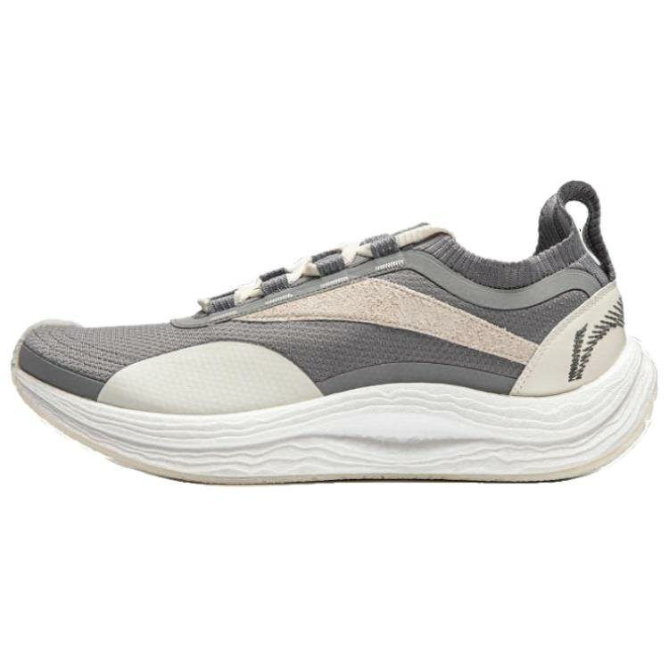 Кроссовки Adizero