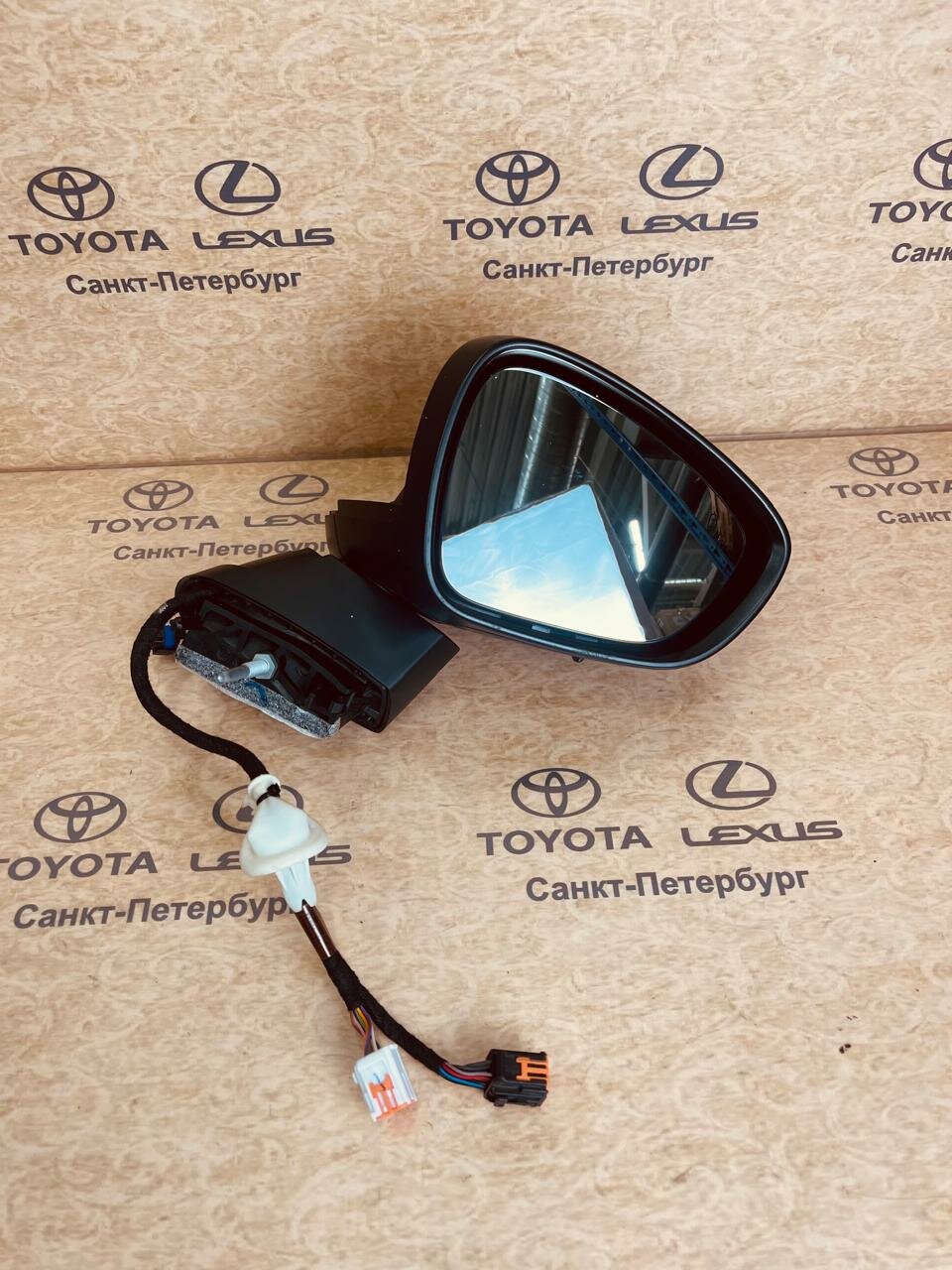 98228030XT Зеркало боковое правое Citroen C4 оригинал