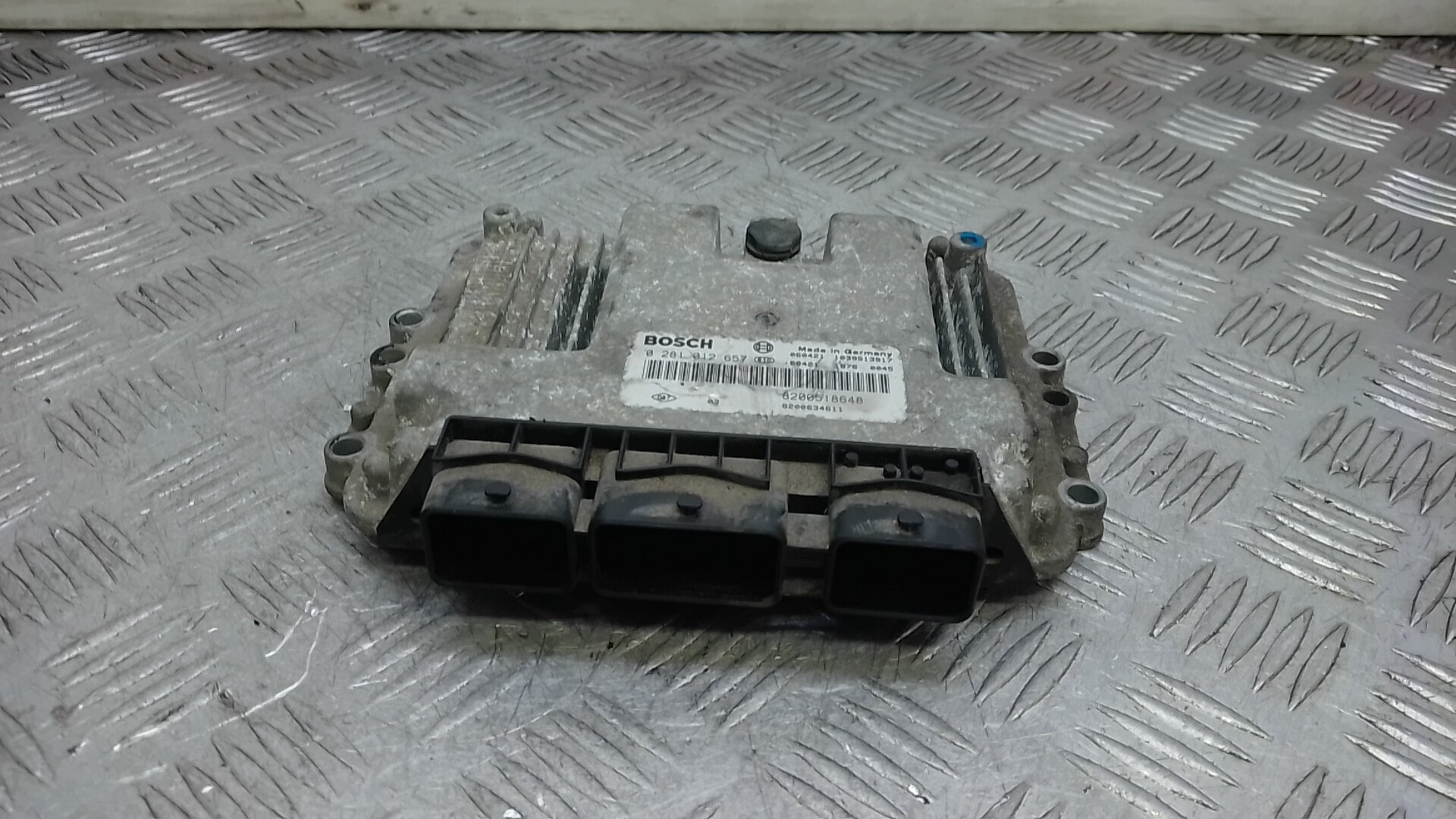 Блок управления двс SUZUKI GRAND VITARA 2, Номер 0281012657 8200518648