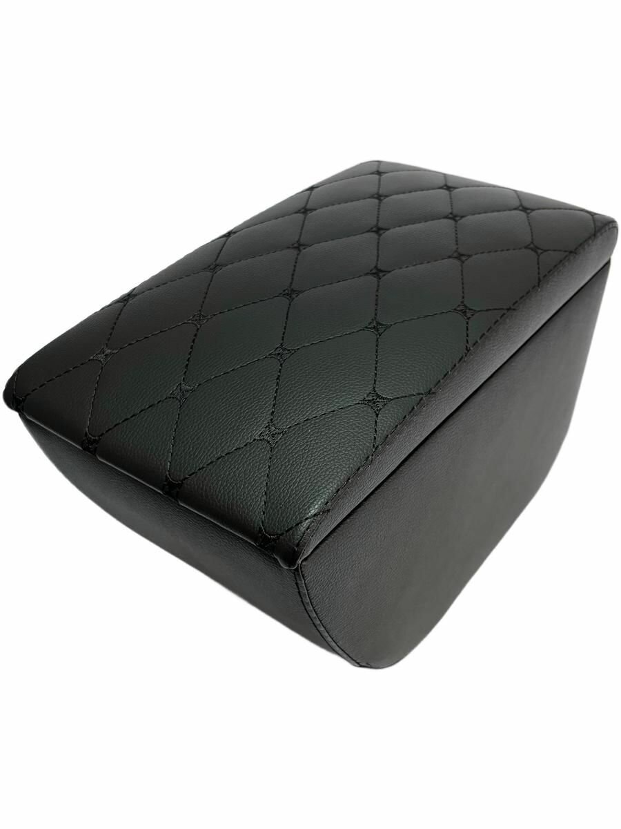 Подлокотник Skoda octavia А7 кожаный (черный, шов ромб) для шкода октавиа а7