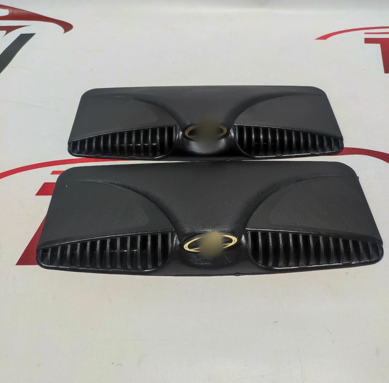 Воздухозаборник на капот декоративный чёрный матовый на 2101-2107 комплект 2шт