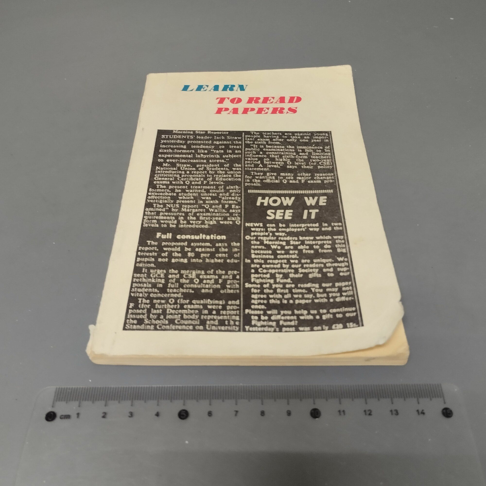 Learn to read papers. Пособие по общественно-политической лексике 1972