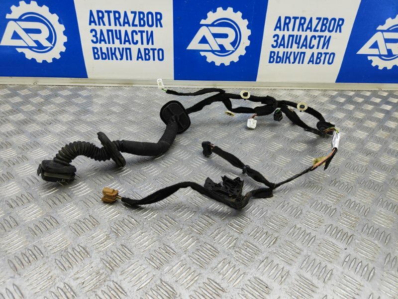 Б/У Проводка двери пер.правой Renault Kaptur / Рено Каптюр 2.0 F4RE410 143 Л.С 2018
