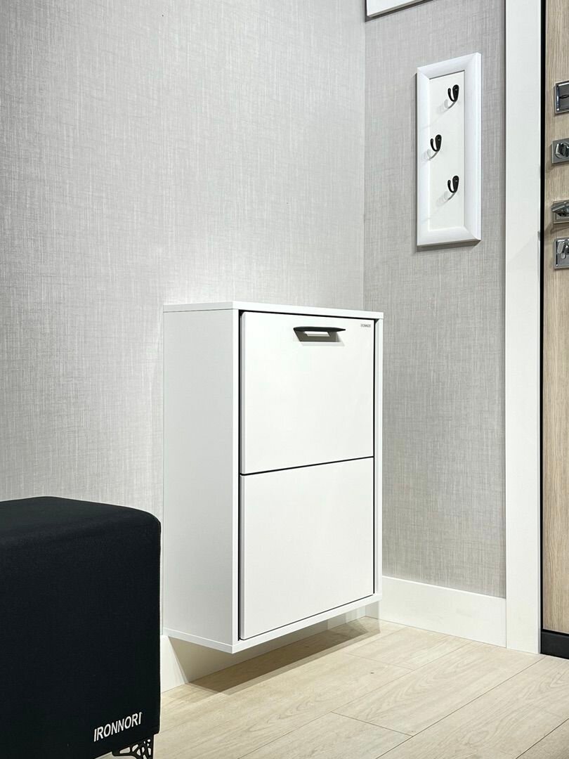 Обувница в прихожую IRONNORI Лайт 2 секции, Белый Шагрень, профиль чёрный, 71х54.5х20 см