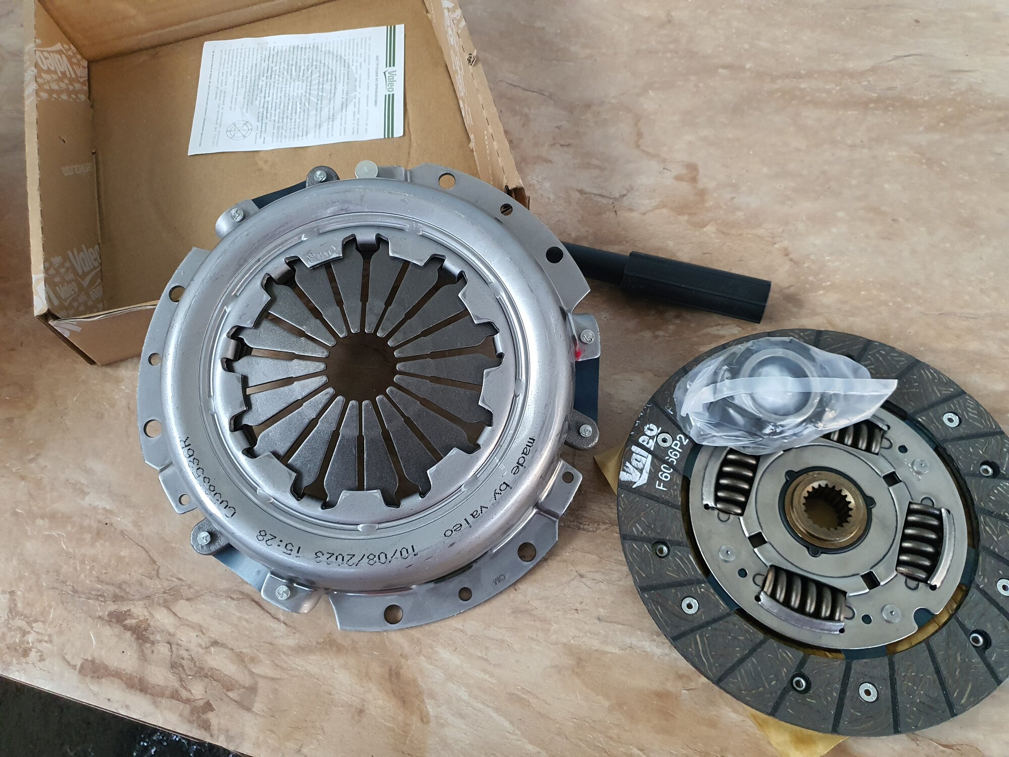 Комплект Сцепления Ваз Лада 2110 2112 Приора Калина Гранта Кпп Кулиса. Корзина Диск Выжимной Направляющяя.