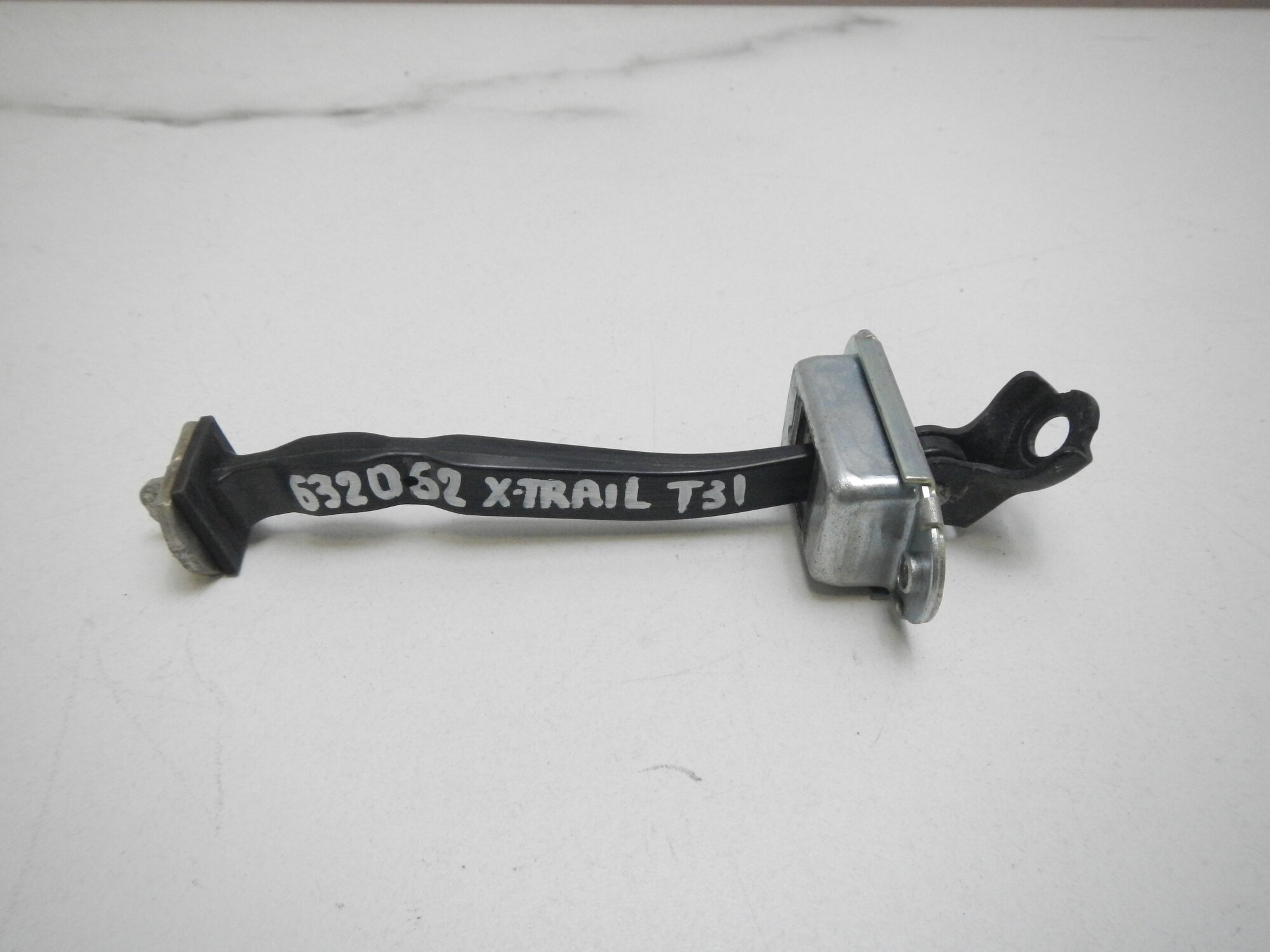 Б/У Ограничитель двери, Nissan (Ниссан)-X-TRAIL (T31) (07-) NISSAN X-TRAIL (T31) (07-) задний Без повреждений. 632062 NIS...