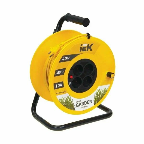 Катушка УК40 с т/з 4 места 2Р/40м 2х1,0 мм2 "Garden"