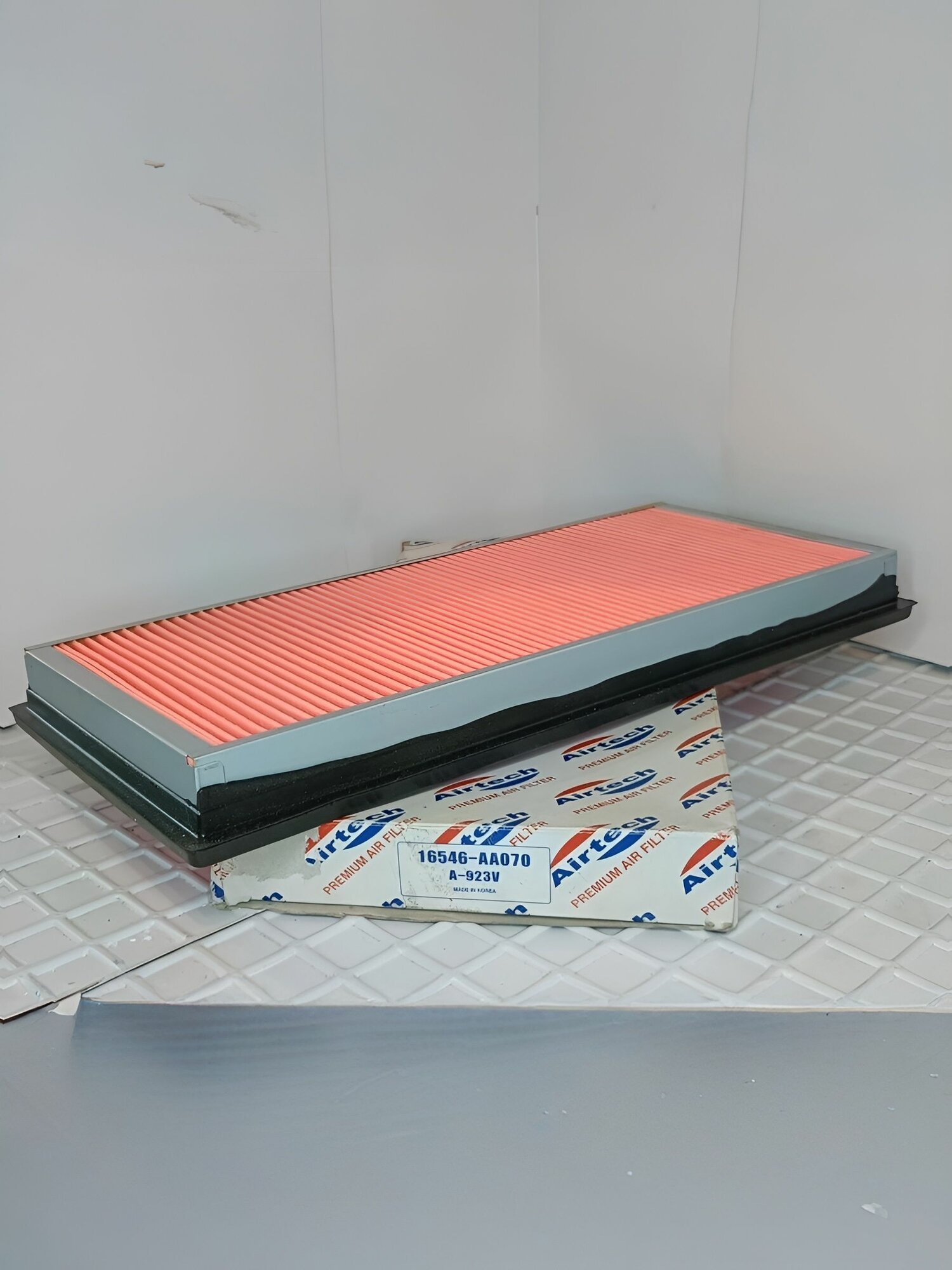 Фильтр воздушный Airtech A-923V AF0602 16546-AA070 SUBARU