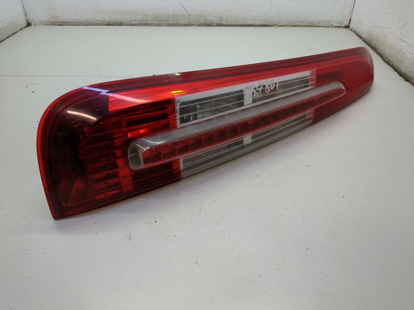 Фонарь (задний) левый Ford C-Max Б/У