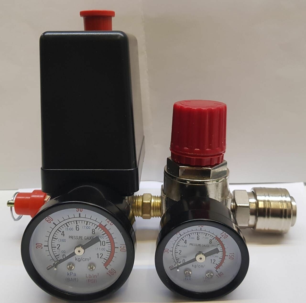 Автоматика Реле в сборе редуктор для компрессора Переключатель давления 220Вт