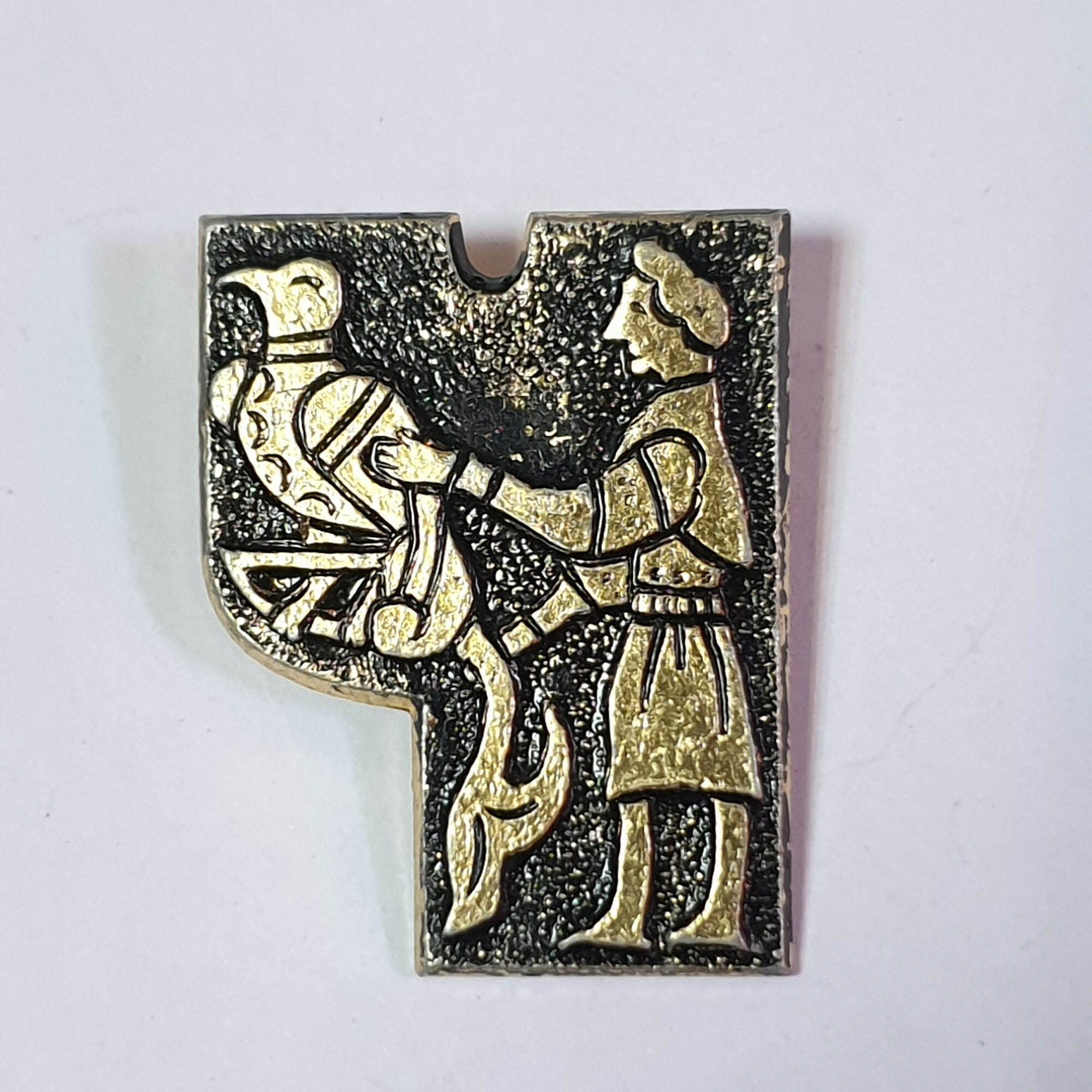 Значок СССР с изображением буквы "Ч" с орнаментом, редкий коллекционный, советский, винтажный