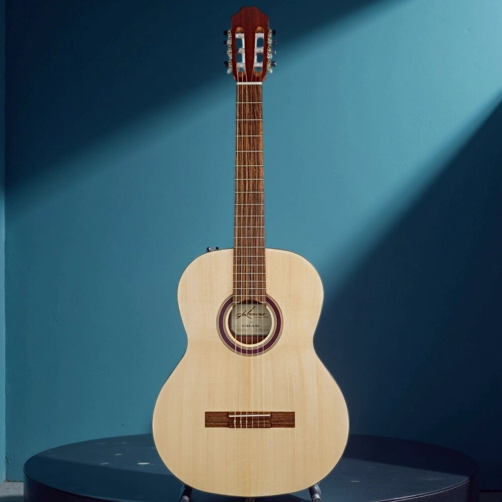 Классическая гитара Kremona Lilia Soloist Series 4/4