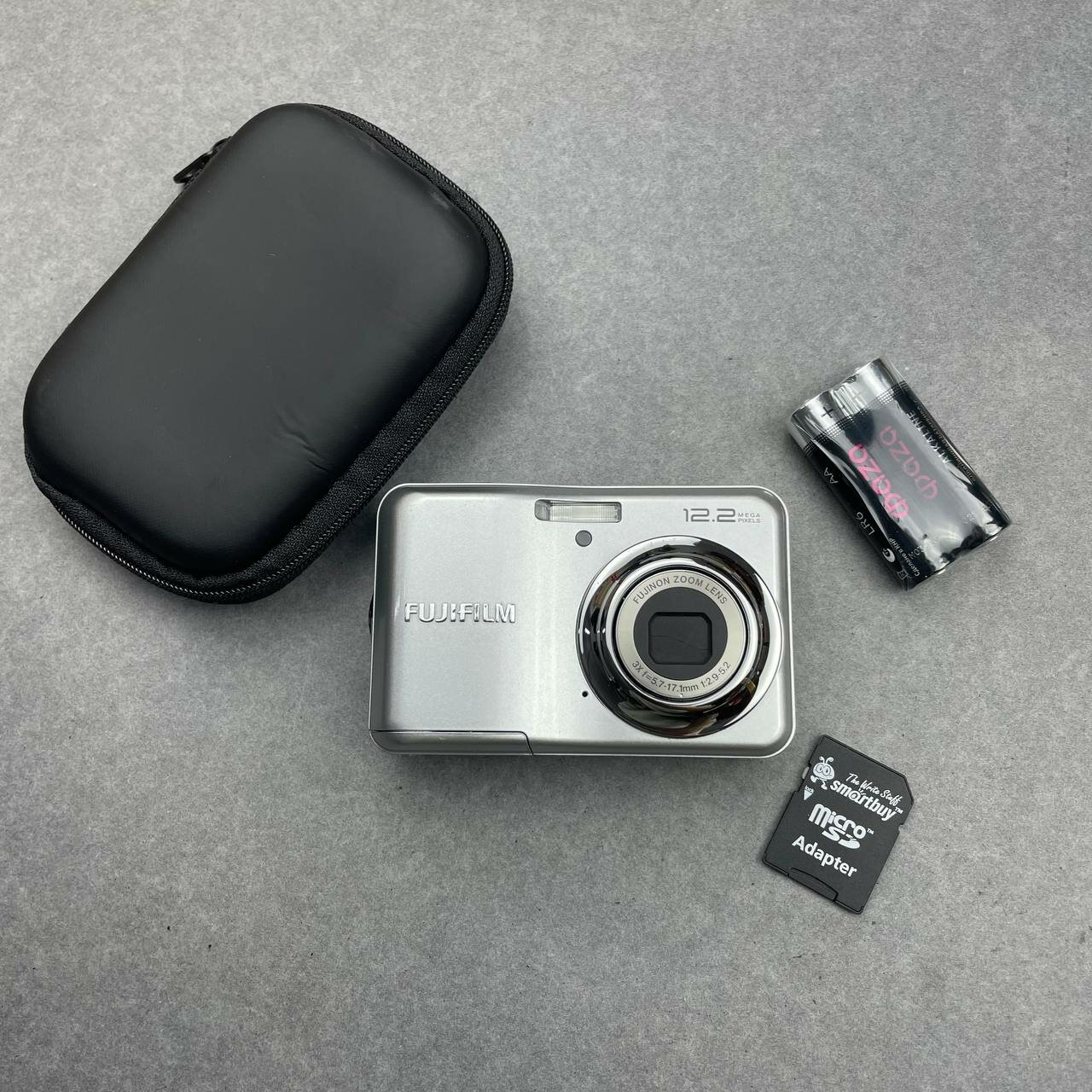 Цифровой компактный фотоаппарат Fujifilm FinePix A235